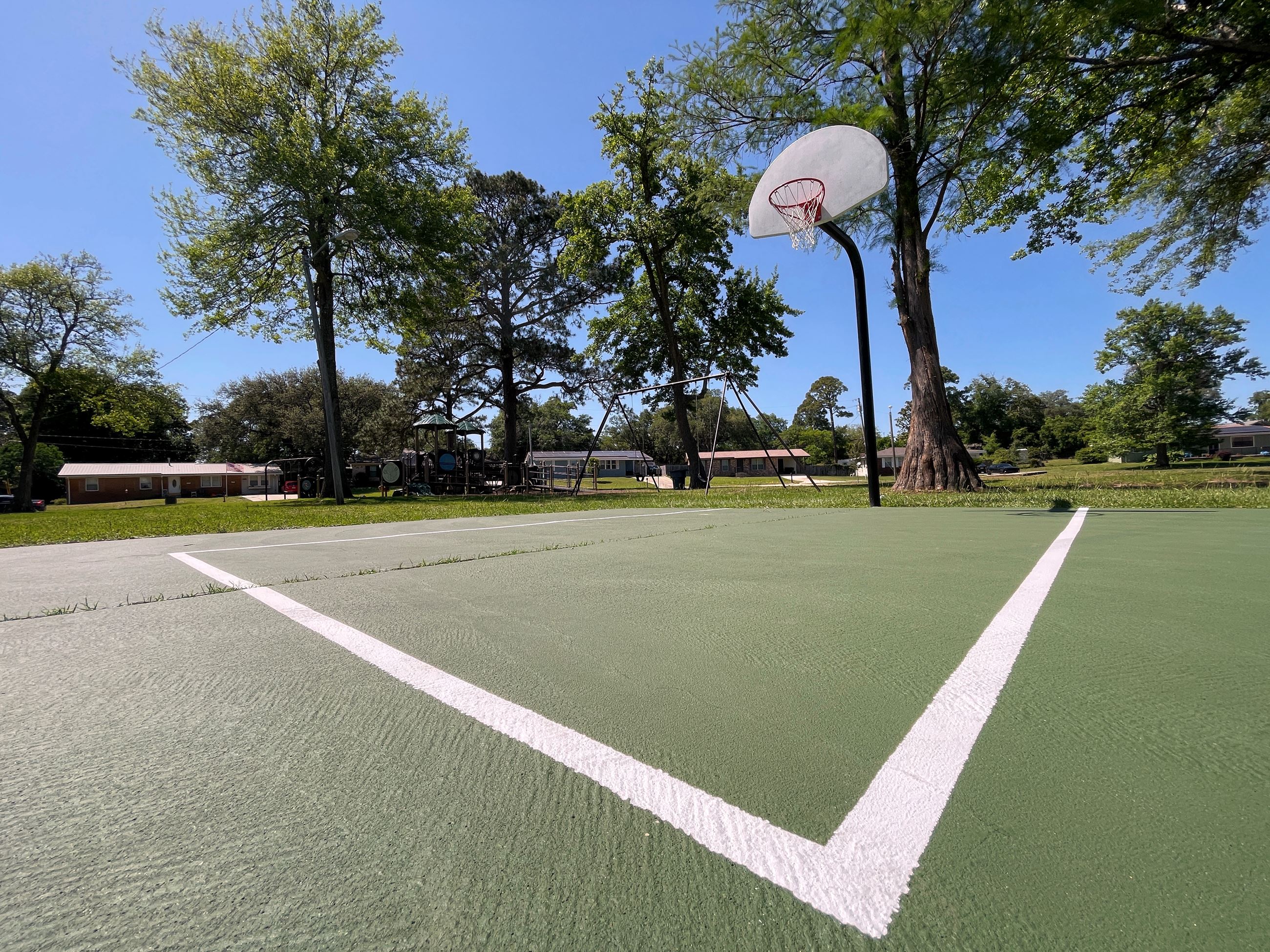 Facilities • Cecelia Park